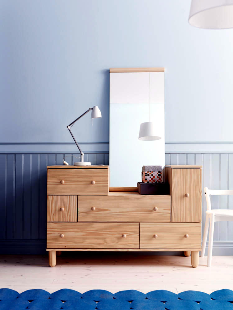 Dresser Mirror In The Hallway Interior Design Ideas Ofdesign